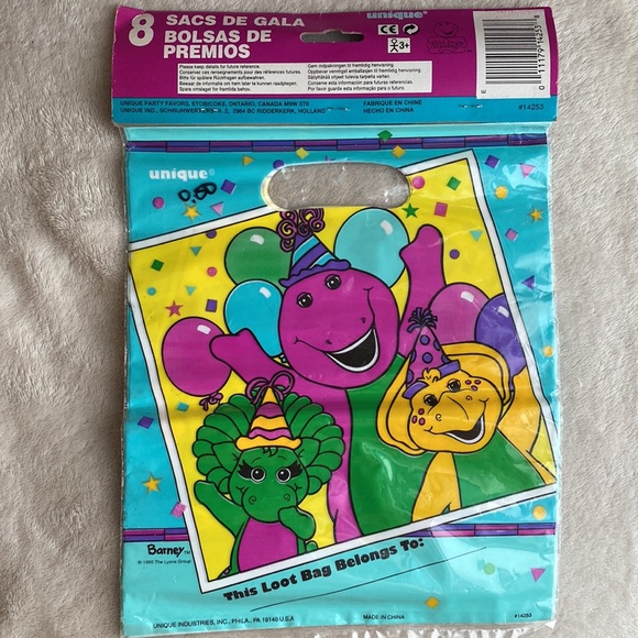Unique Vintage | Other | Vintage Barney Loot Bag Party Favor Bags ...